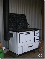 New Kentucky Homestead: Summer kitchen cook stove